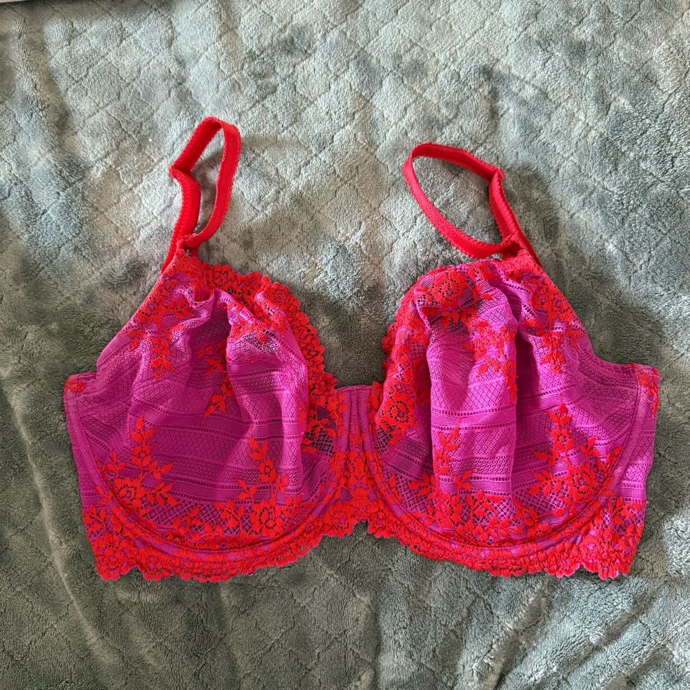 Wacoal Lace Underwire Bra Pink And Red - Gem